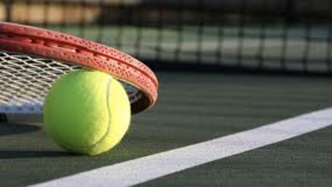 Tennis court Ladis - Discover now